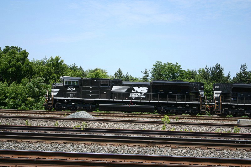 NS 2751